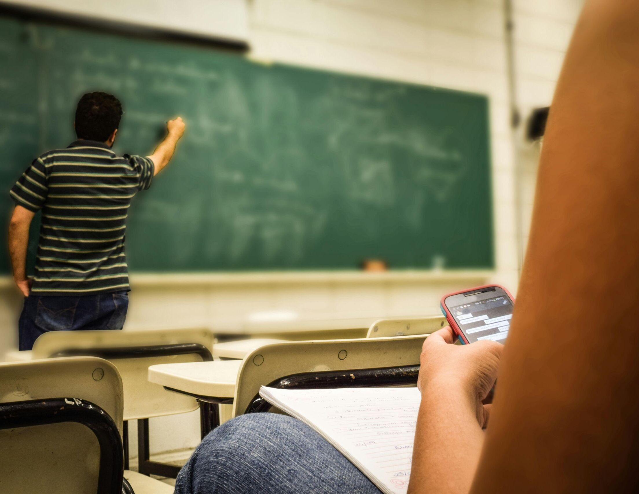 Bell-to-bell phone restriction or bust